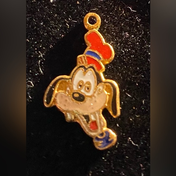 Disney | Accessories | Goofy Charm Vintage 97s Enamel Official Disney ...